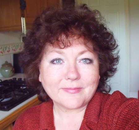 Through The Good-Looking Glass....You'll Find Mina's Behind It ...